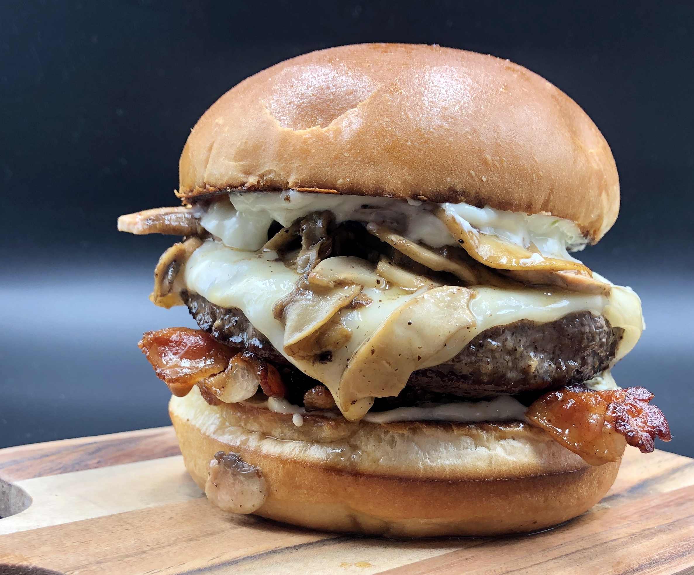 20190927_160348015_iOS | Coaches Burger Bar